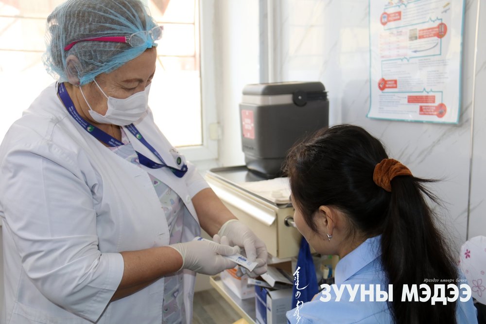 ХӨСҮТ Томуугийн вакциныг зорилтот бүлгийнхэнд төлбөргүй хийж байна